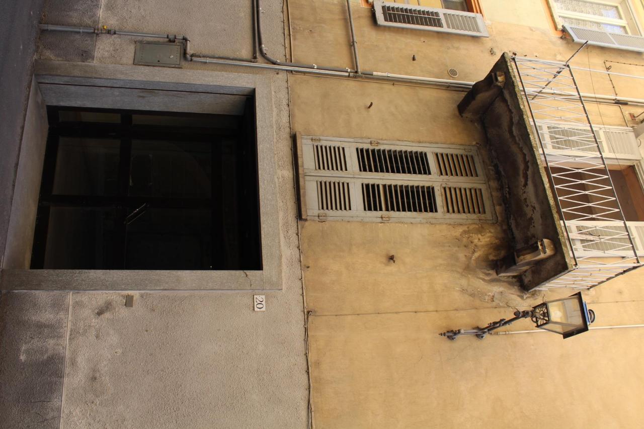 Locale commerciale in affitto a Mondovi'