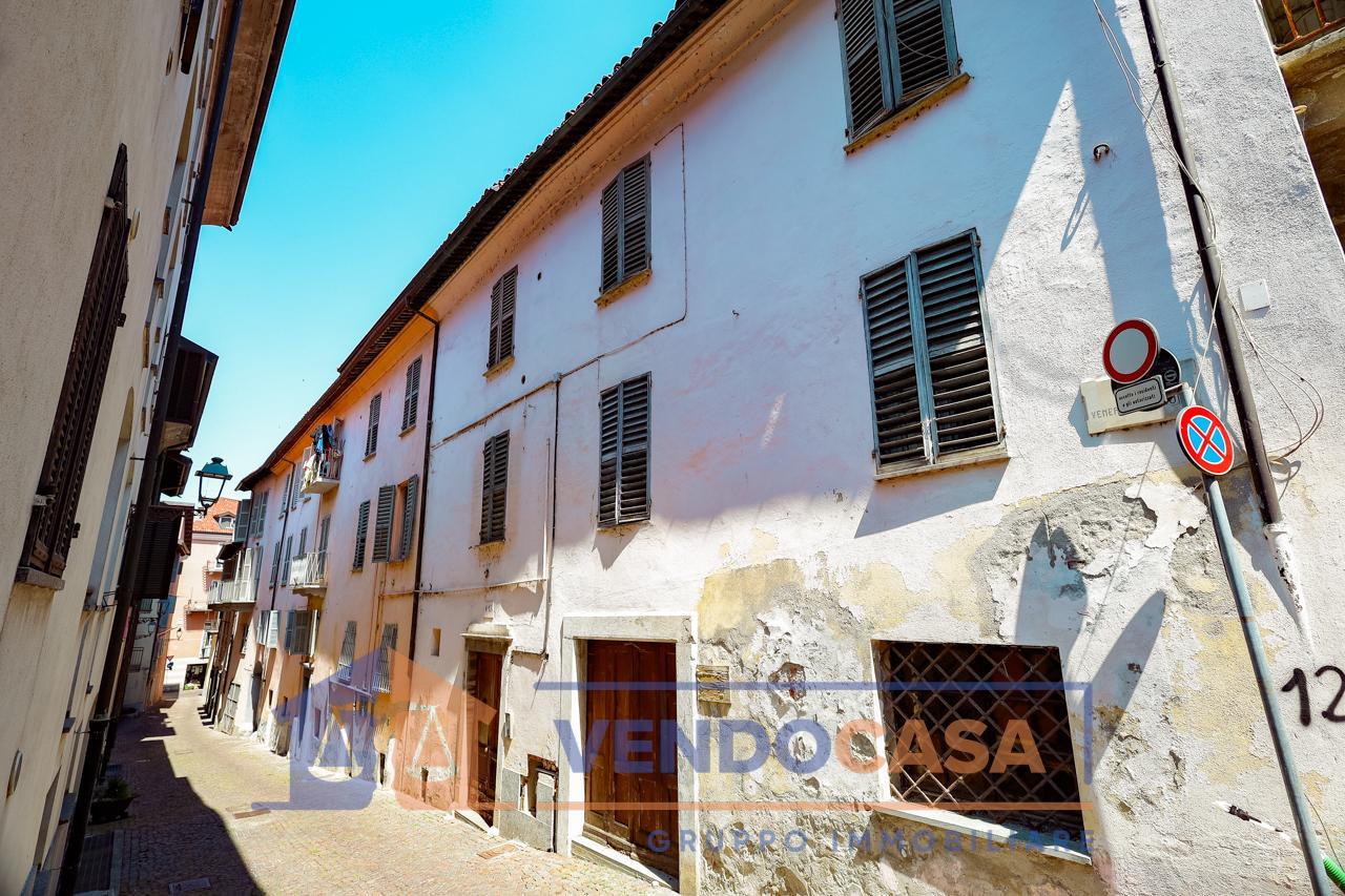 Bilocale in Via Trona 13, Mondovì