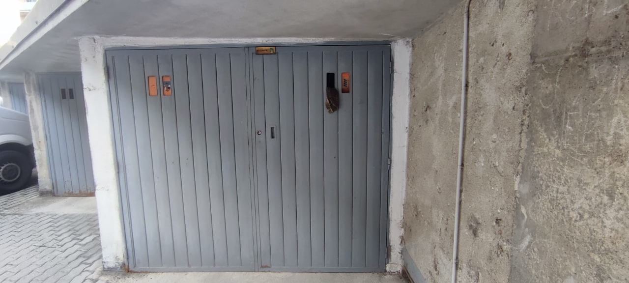 Garage - Posto auto in vendita a Mondovi'