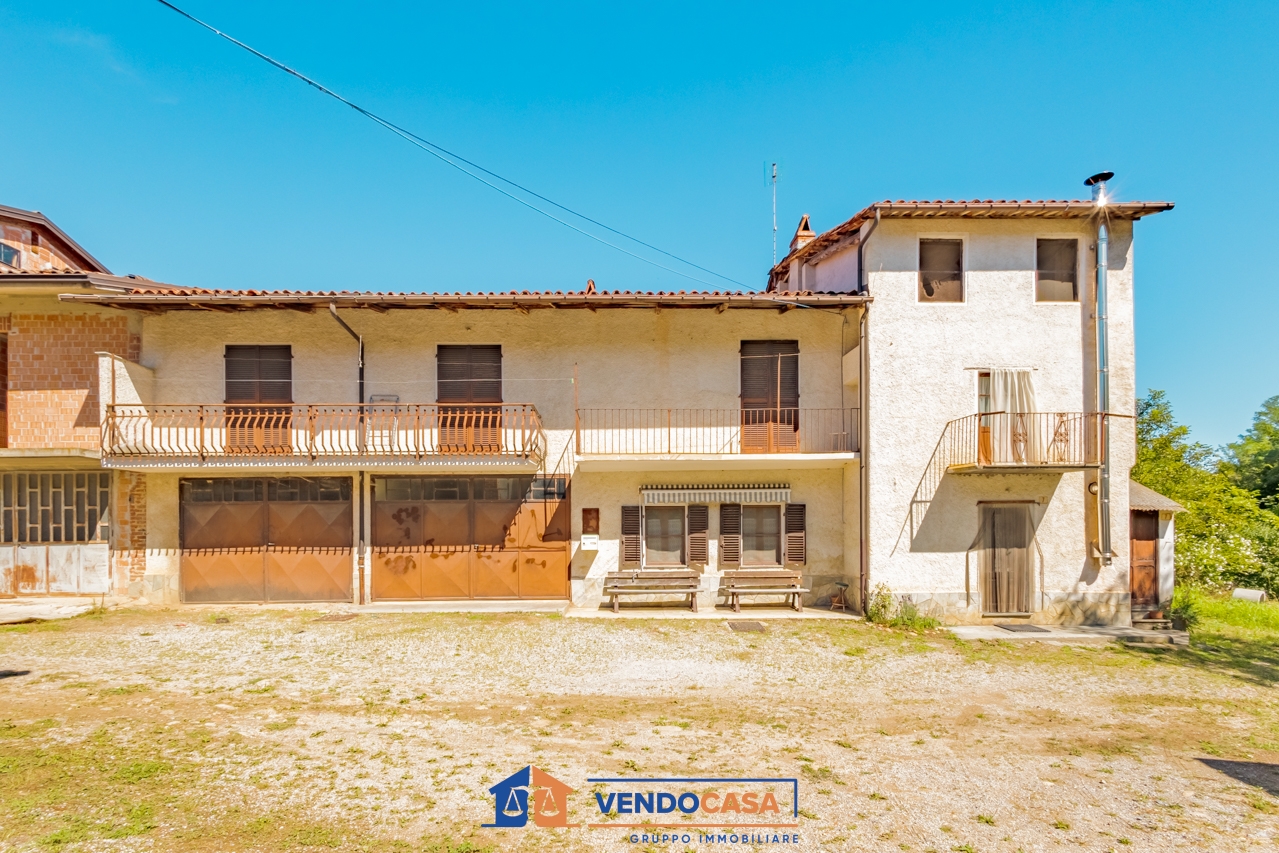 Cascina in vendita a Pianfei