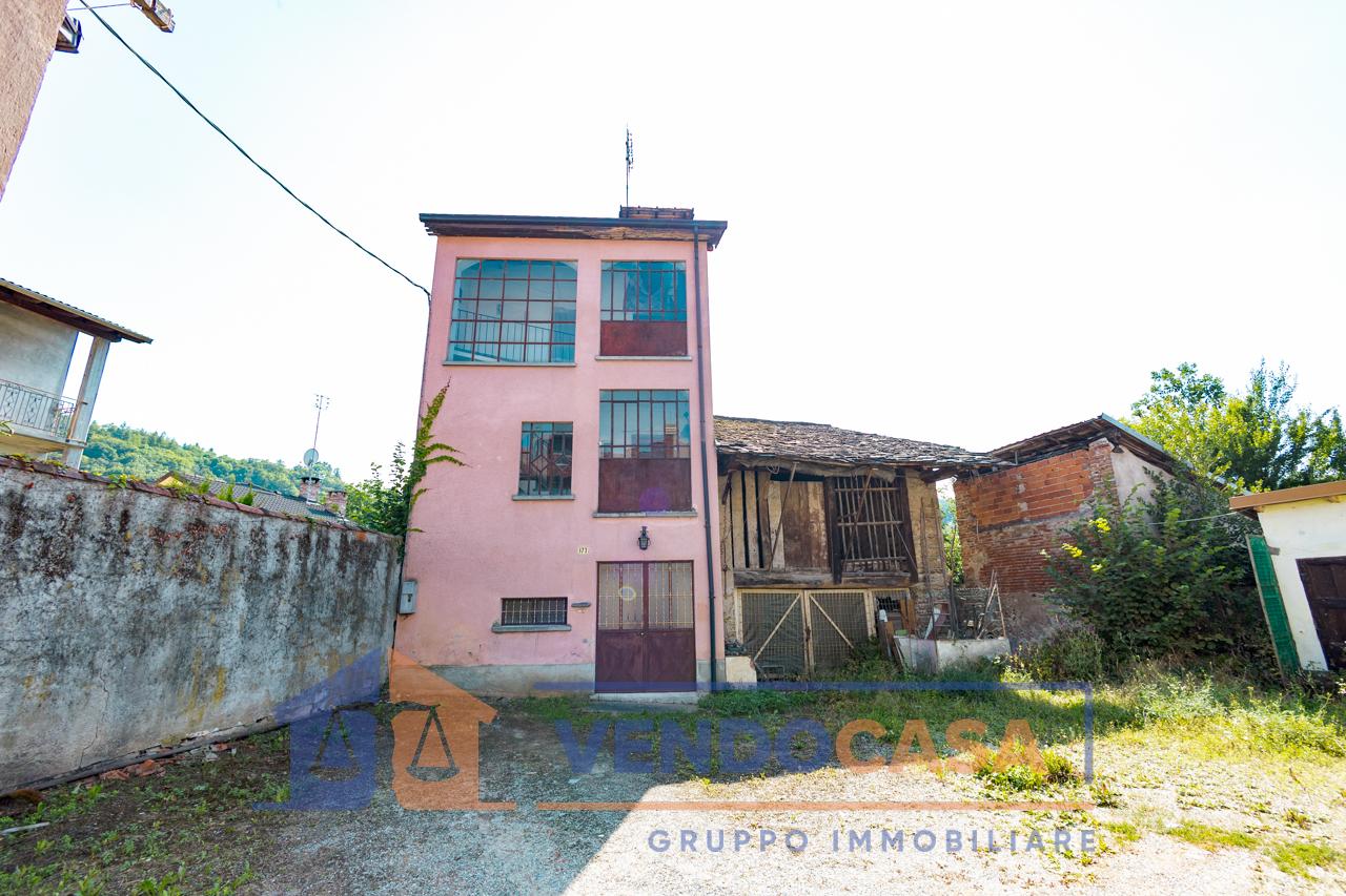 Palazzo in vendita a Boves