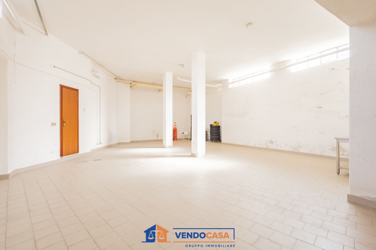 Box in vendita a Boves