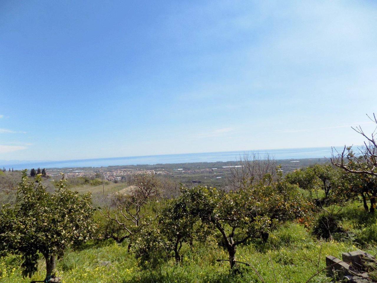 Villa in vendita a Piedimonte Etneo