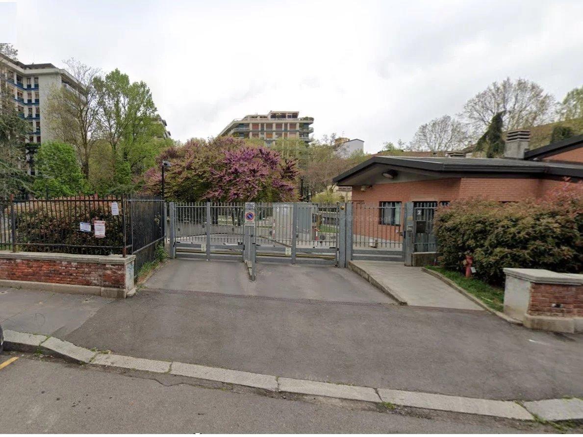 Box in vendita a Milano