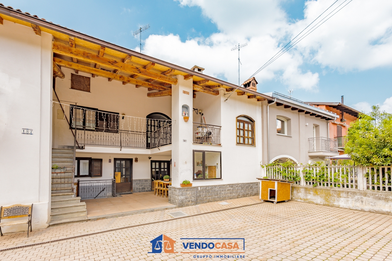 Casa indipendente in vendita a Borgo San Dalmazzo