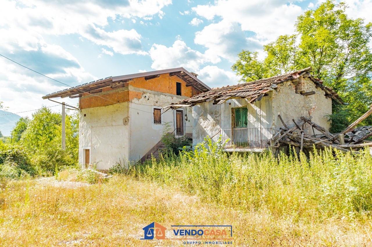 Rustico in vendita a Demonte