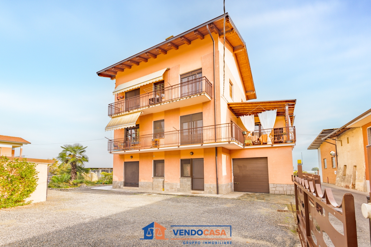 Appartamento in vendita a Busca