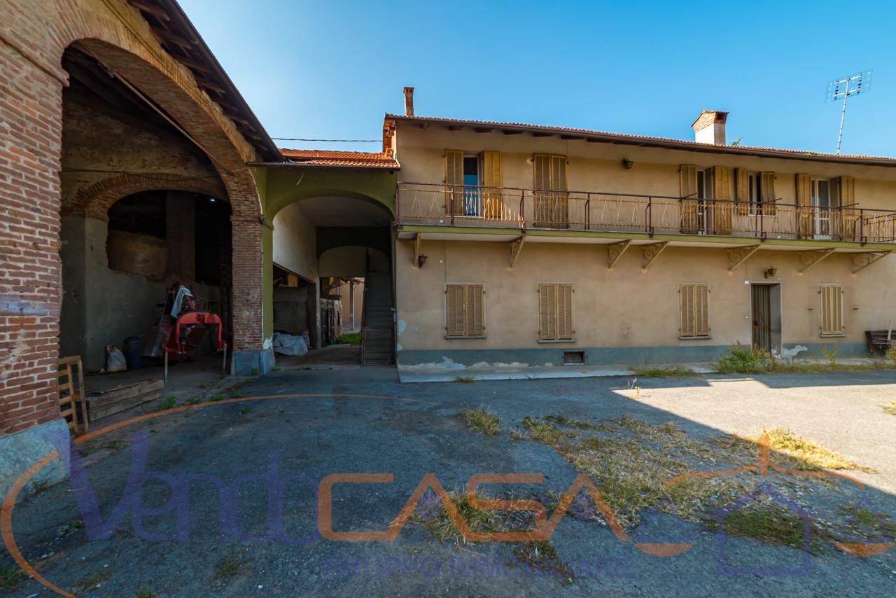 Rustico in vendita a Cuneo