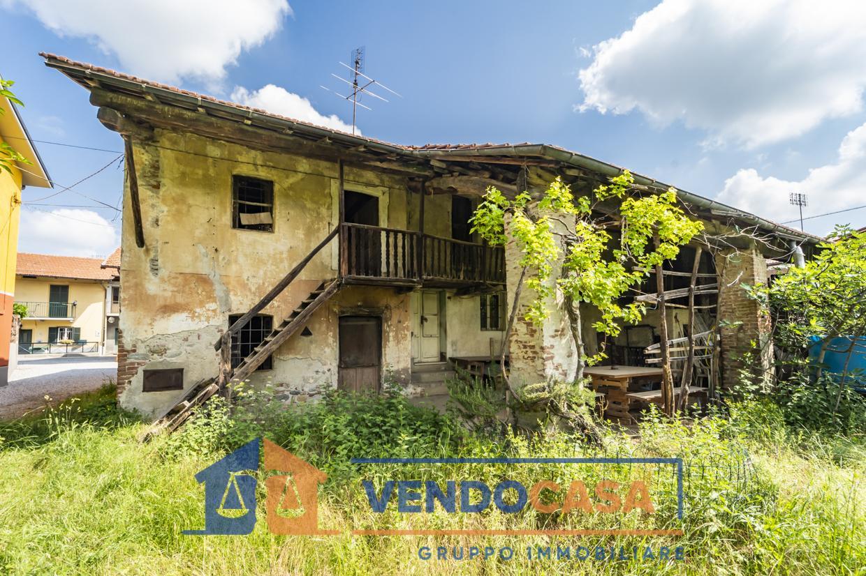 Rustico in vendita a Cuneo