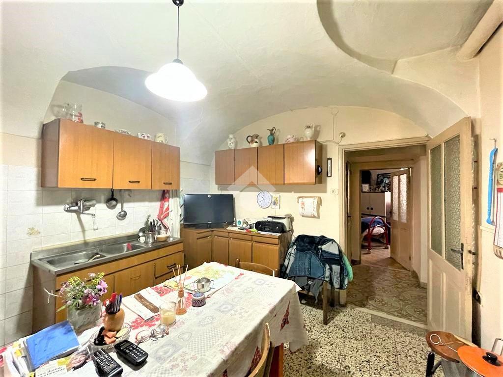 Casa indipendente in vendita a Bagnasco