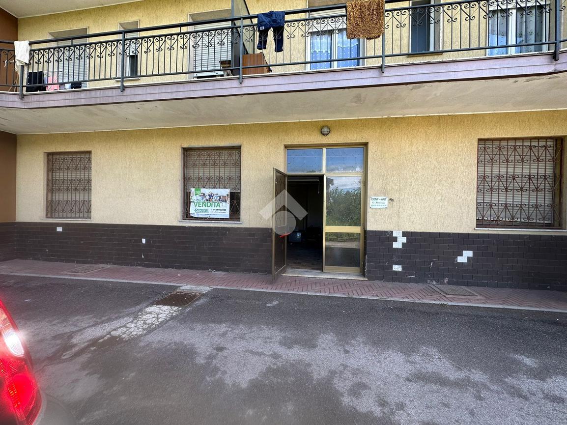 Negozio in vendita a Ceva