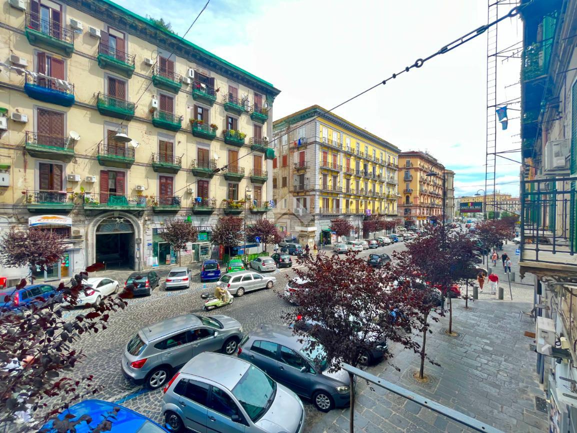 Appartamento in affitto a Napoli