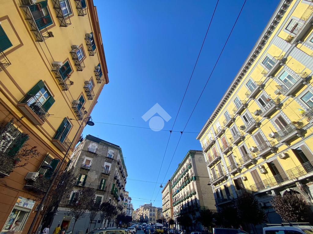 Appartamento in vendita a Napoli