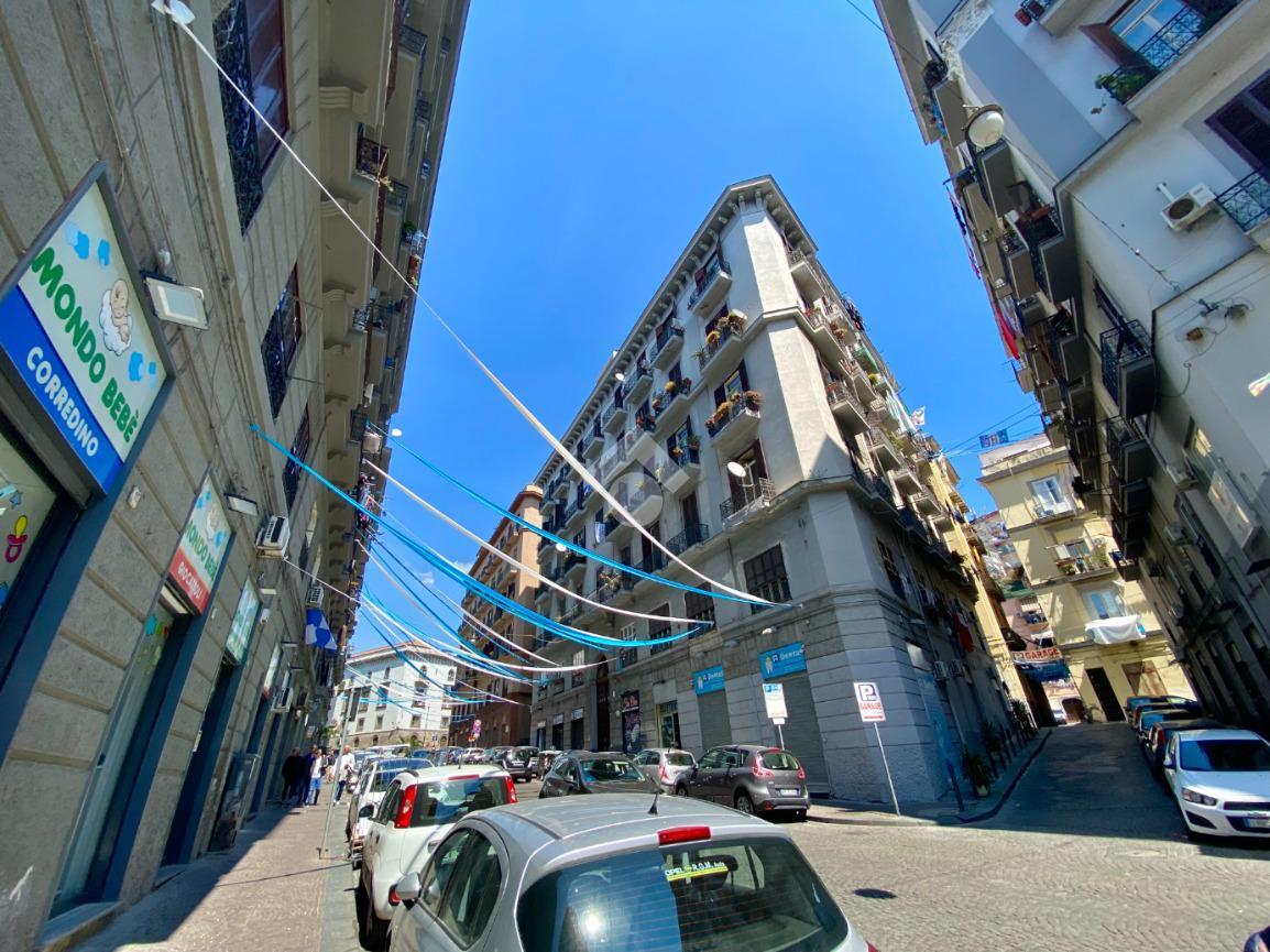 Appartamento in vendita a Napoli