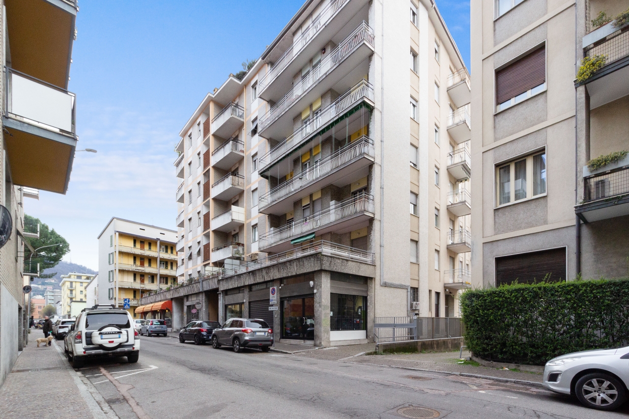Appartamento in vendita a Como