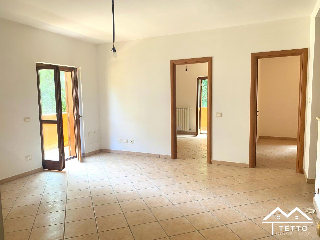 Appartamento in affitto a Forano