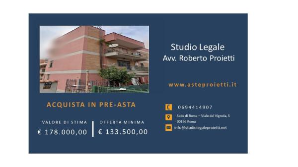 Appartamento in vendita a Roma