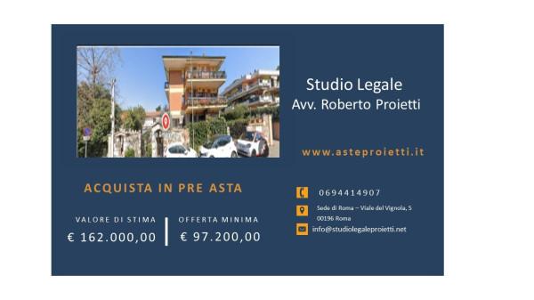 Appartamento in vendita a Roma