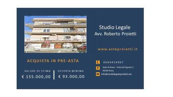 Appartamento in vendita a Roma