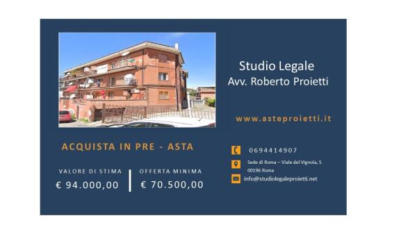 Appartamento in vendita a Roma