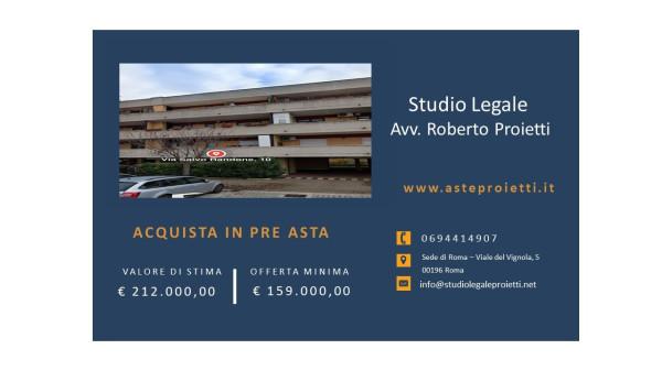 Appartamento in vendita a Roma