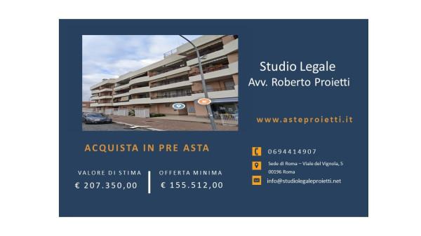 Appartamento in vendita a Roma