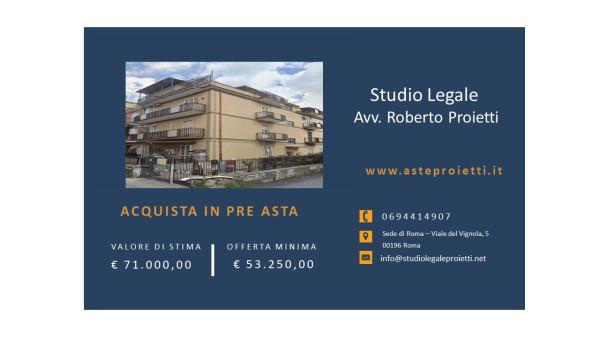 Appartamento in vendita a Roma