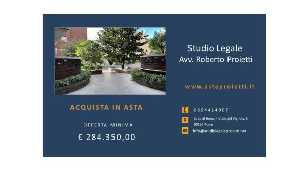 Appartamento in vendita a Roma