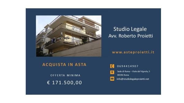 Appartamento in vendita a Roma