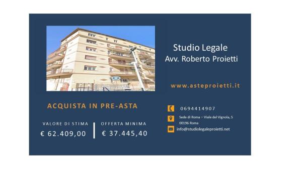 Appartamento in vendita a Roma