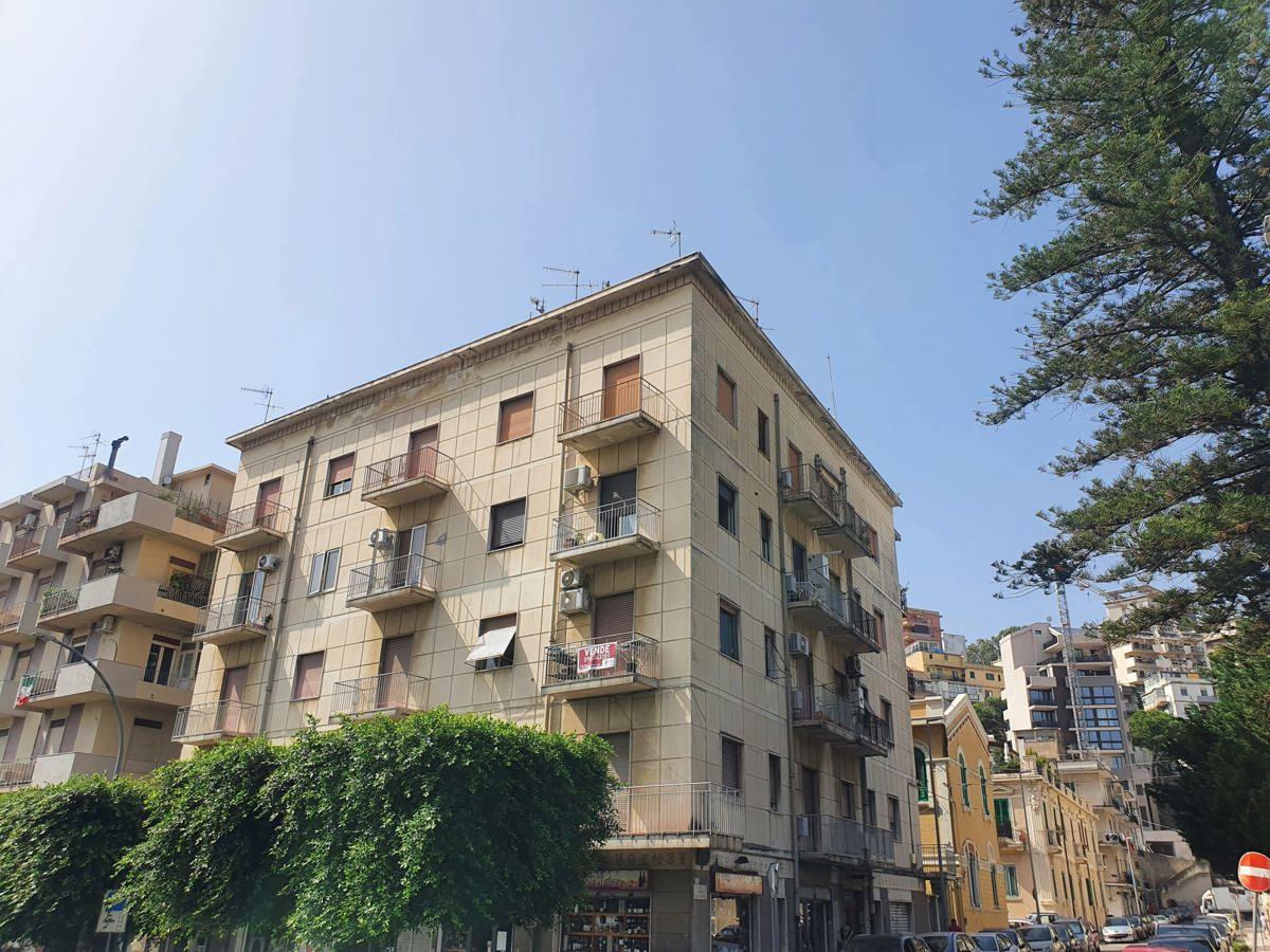 Appartamento in vendita a Messina