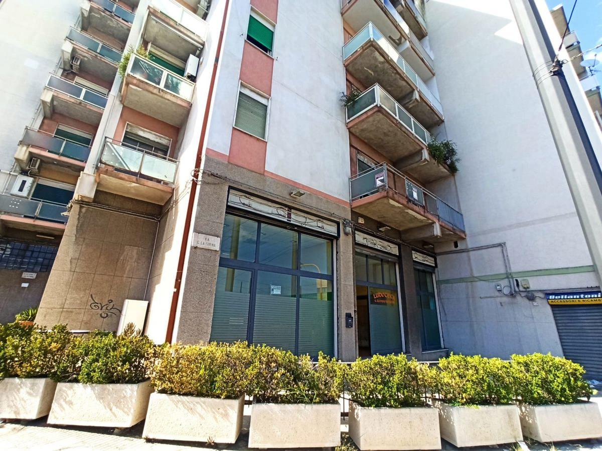 Negozio in vendita a Messina