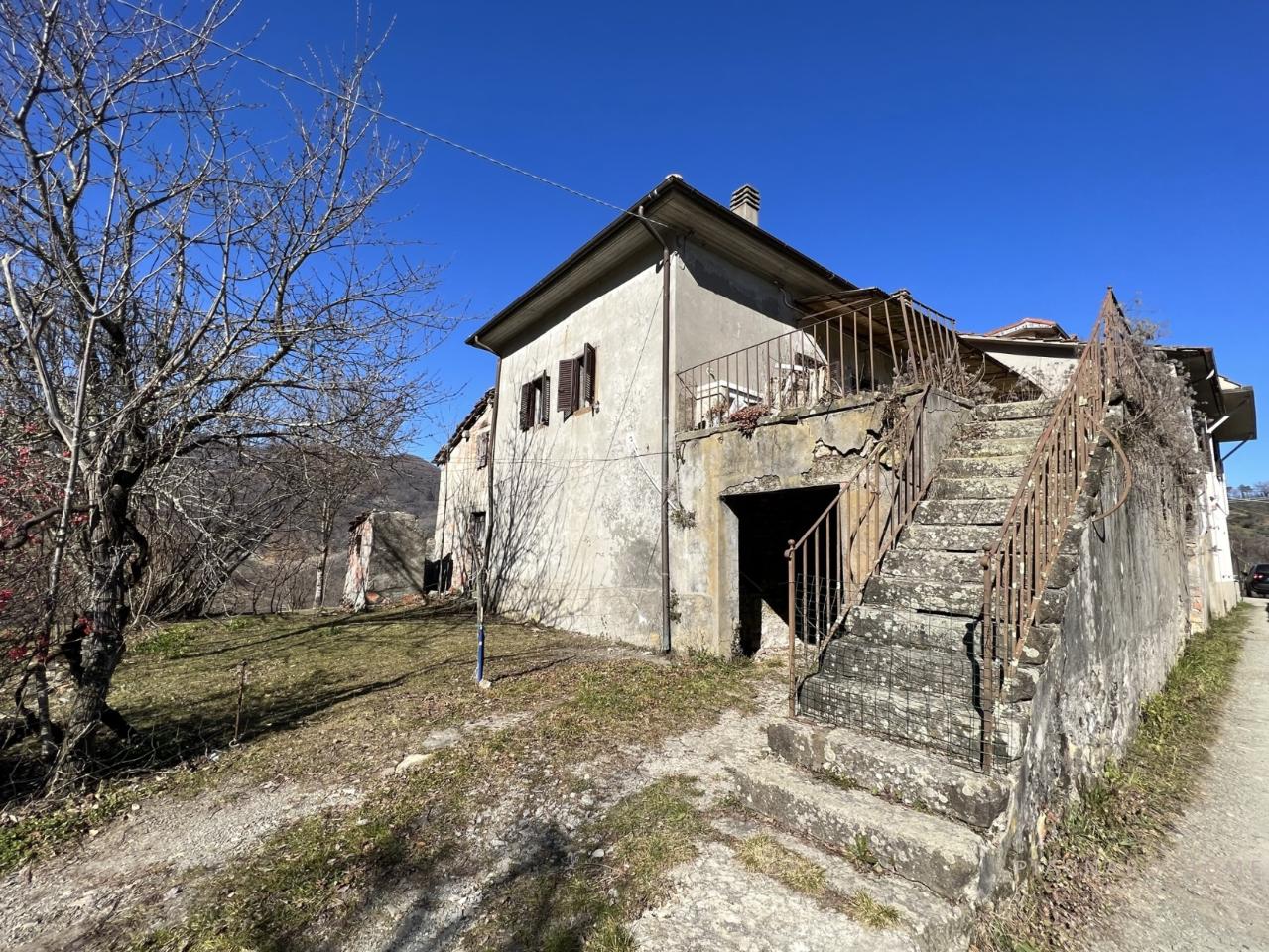 Casa indipendente in vendita a Pontremoli