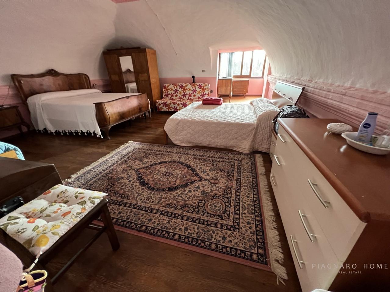 Rustico in vendita a Villafranca In Lunigiana