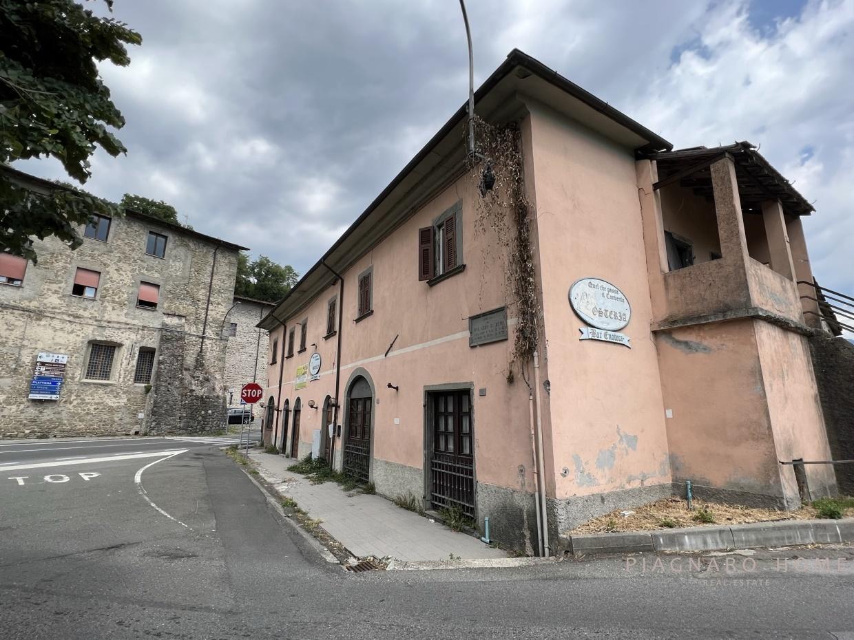 Casa indipendente in vendita a Pontremoli
