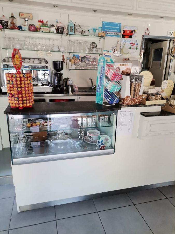 Negozio in vendita a Montignoso