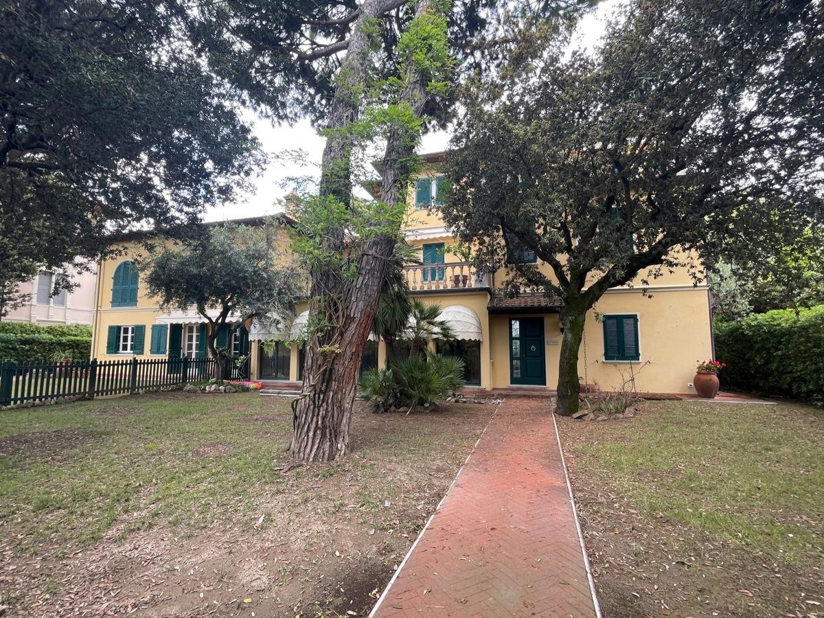 Villa in vendita a Pietrasanta
