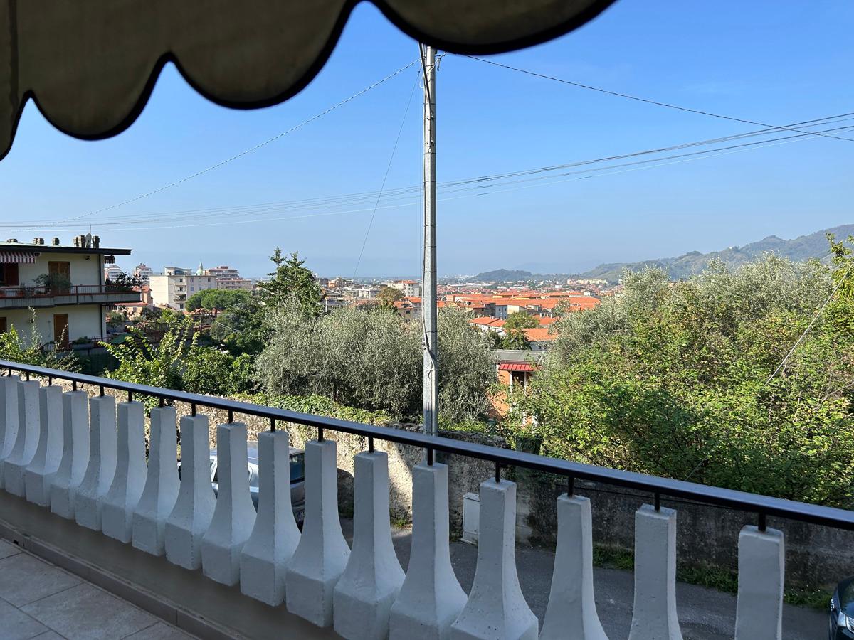 Appartamento in vendita a Massa