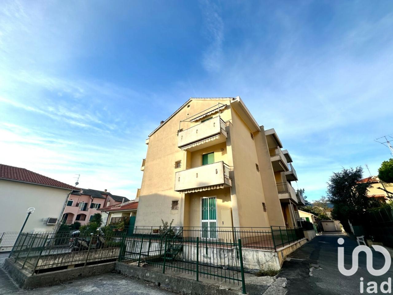 Appartamento in vendita a Loano