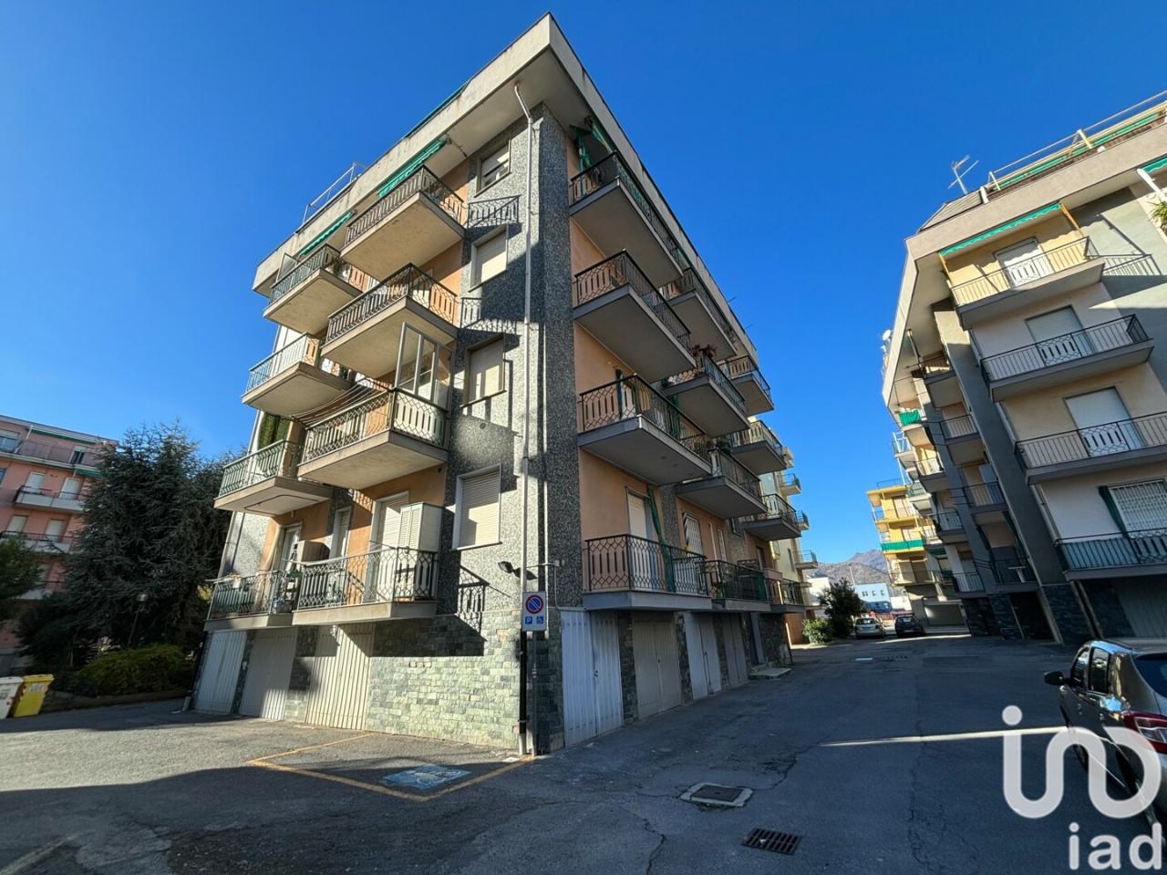 Appartamento in vendita a Borghetto Santo Spirito