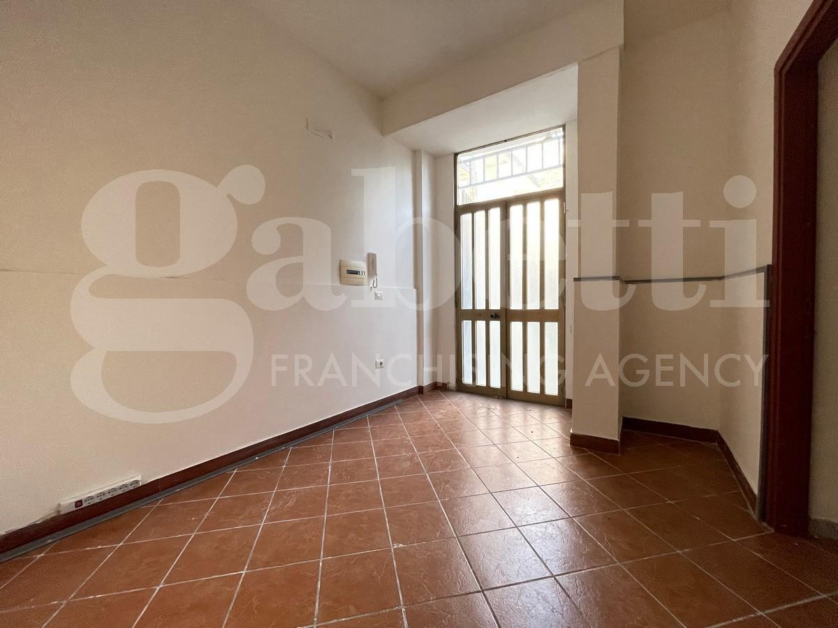 Ufficio in affitto a Frattamaggiore