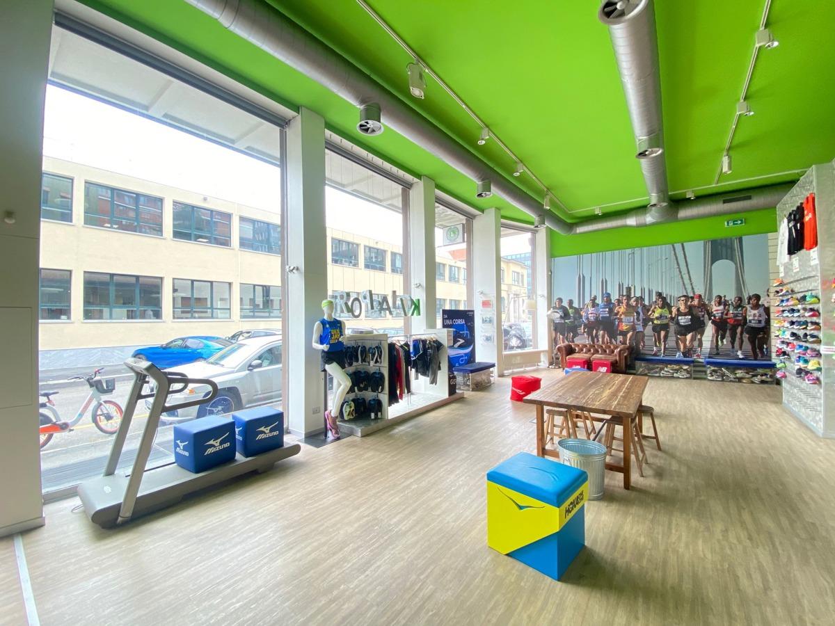 Negozio in vendita a Milano