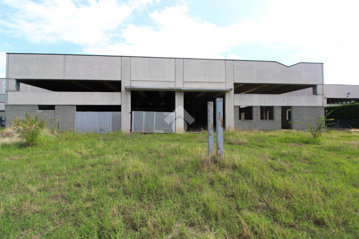 Capannone in vendita a Lodi Vecchio