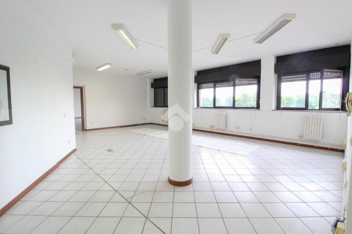 Ufficio in affitto a San Donato Milanese