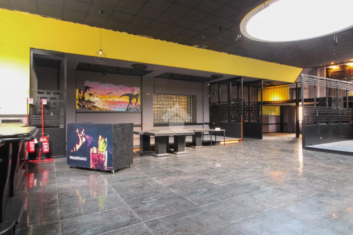 Negozio in affitto a Melegnano