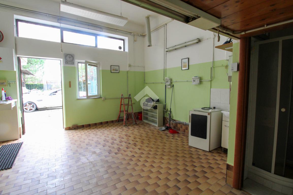 Ufficio in affitto a Cologno Monzese