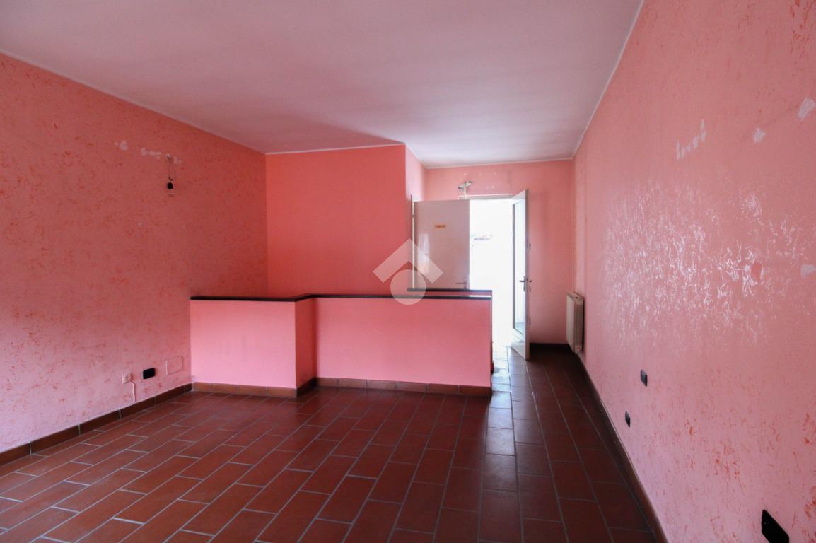 Negozio in vendita a Inzago