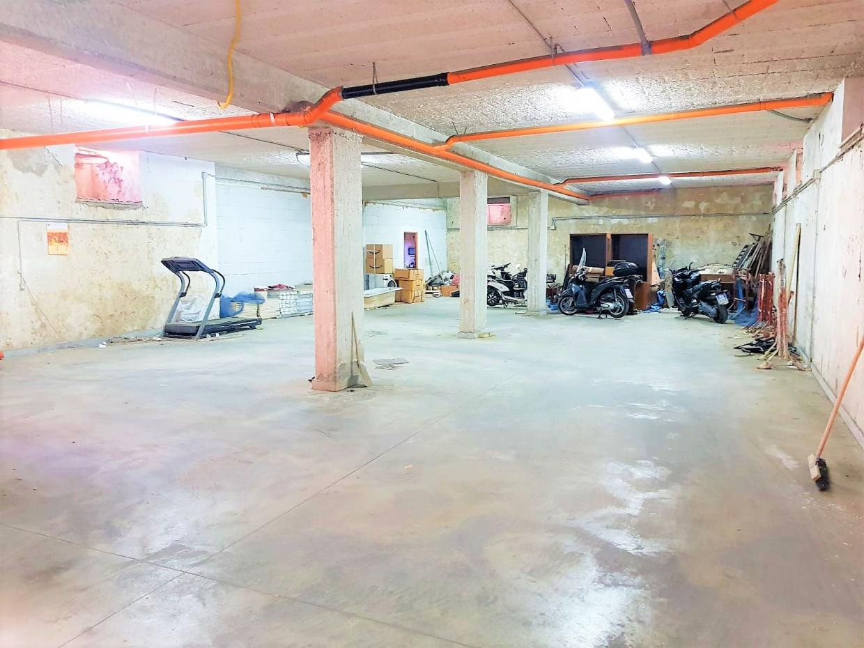 Negozio in affitto a Casoria