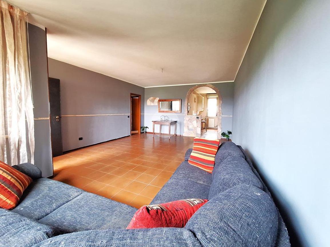 Appartamento in vendita a Voghera