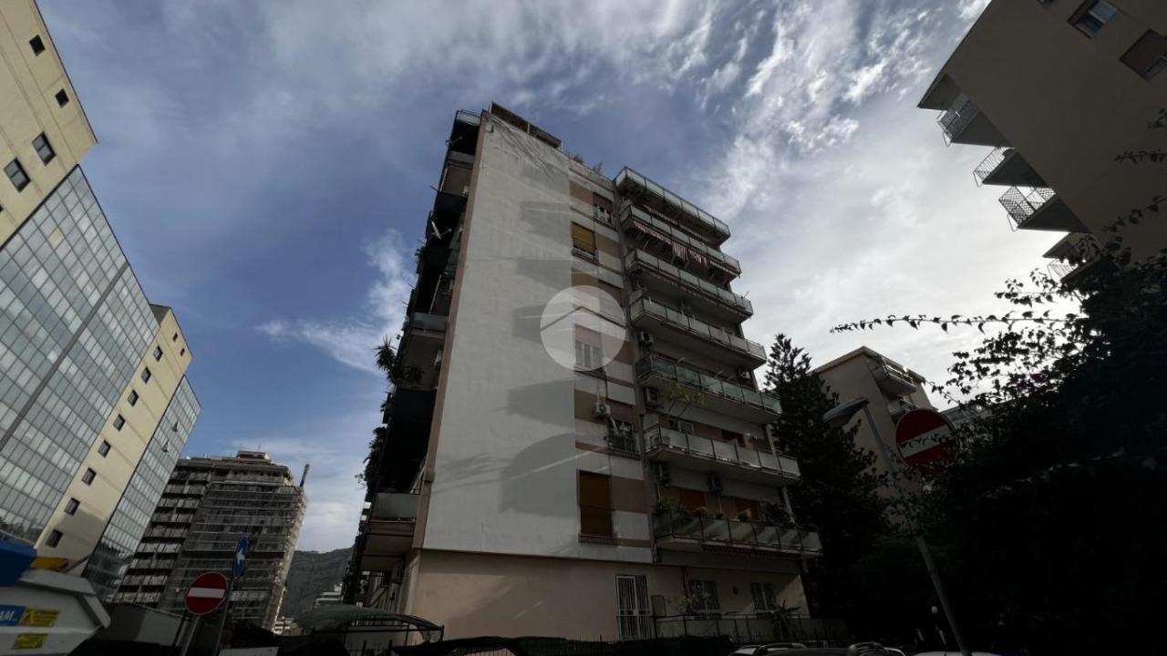 Appartamento in vendita a Palermo